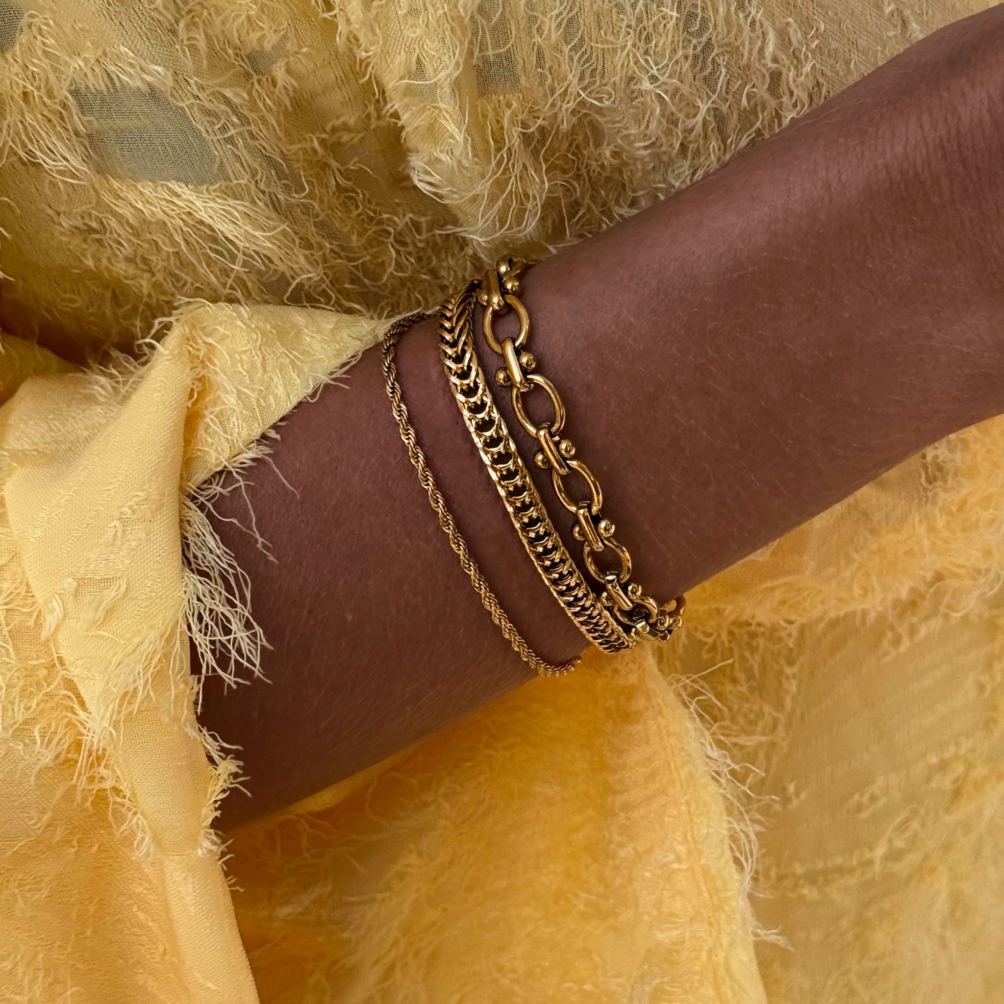 Divine Braids Set – Armbandenset met Gevlochten Details | Be Golden